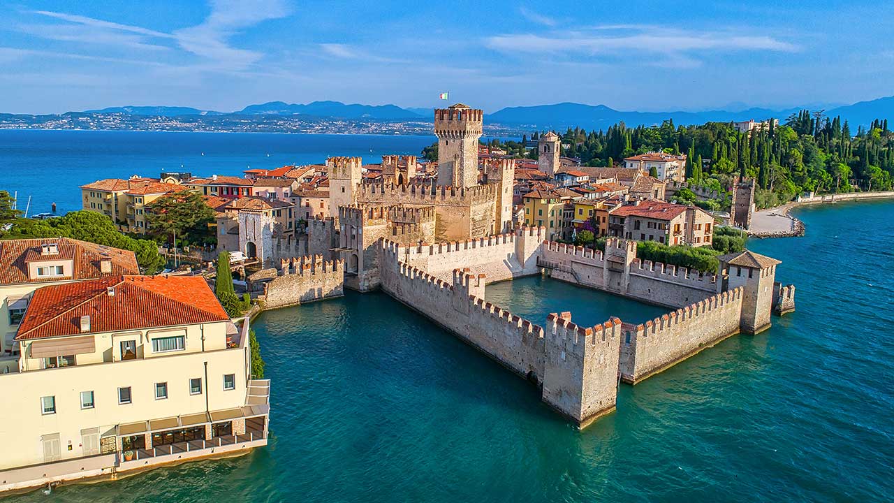 Hotel Vittoria Sirmione - Lago di Garda Hotel Vittoria Sirmione - Lago di Garda